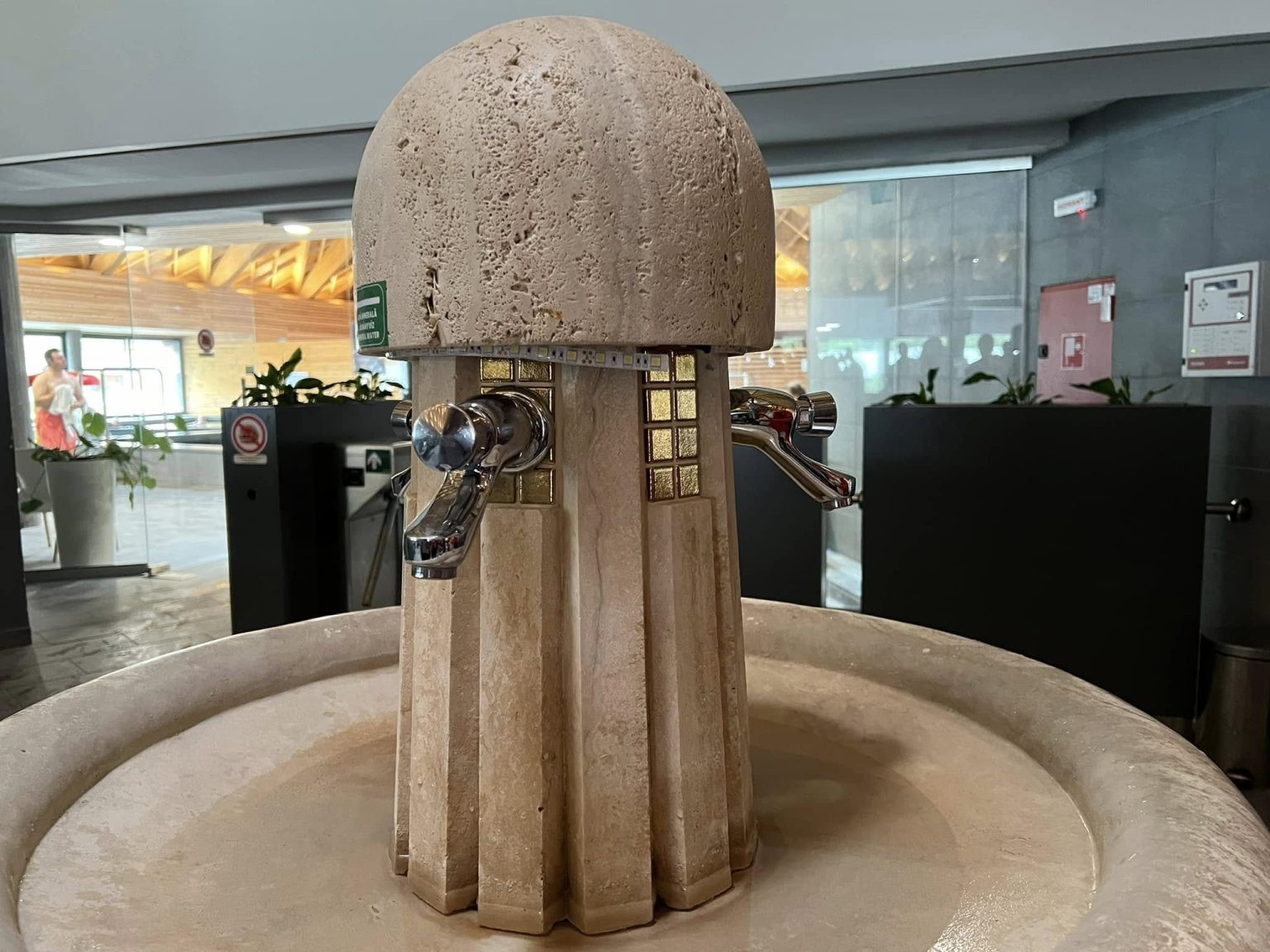 Fontana Borsec - centrul SPA & balneo, turism de wellness - FAM la pas ...